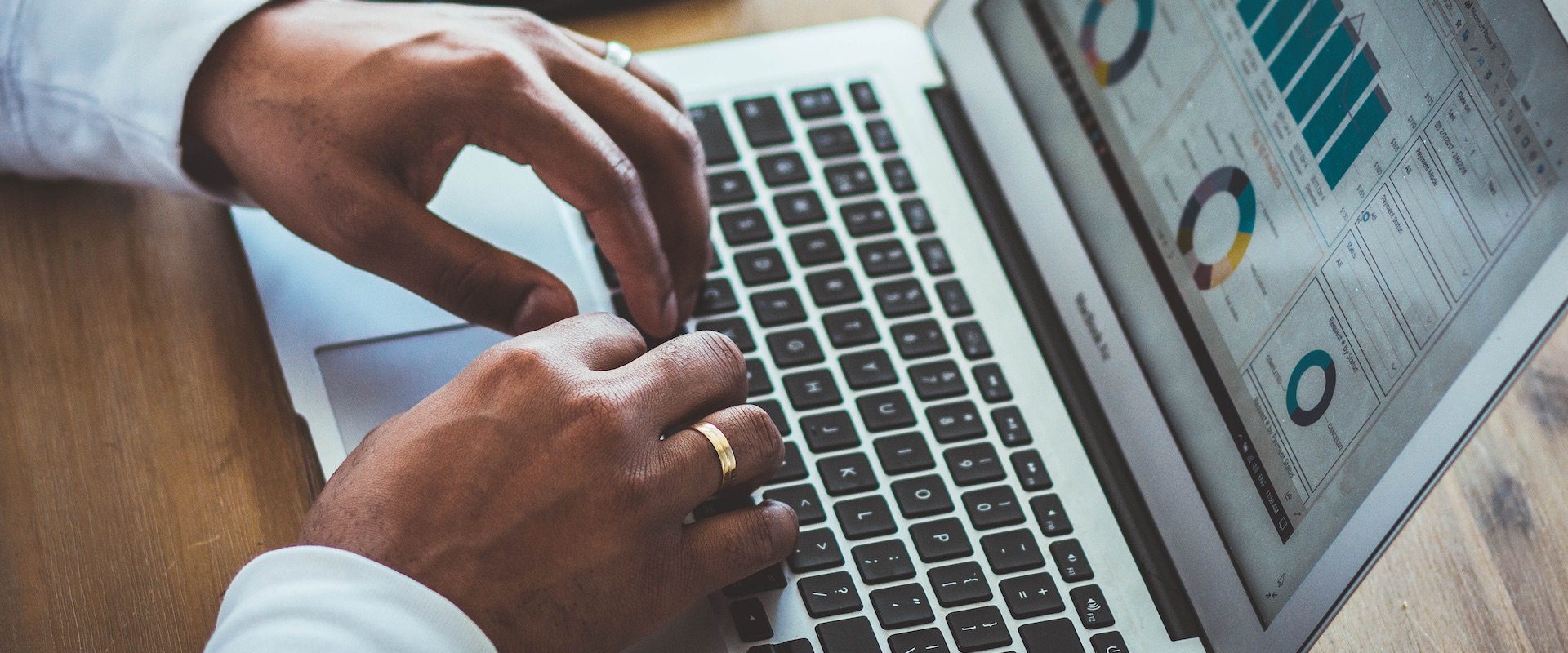 Learning at the workplace for auditors - UMIO Prime